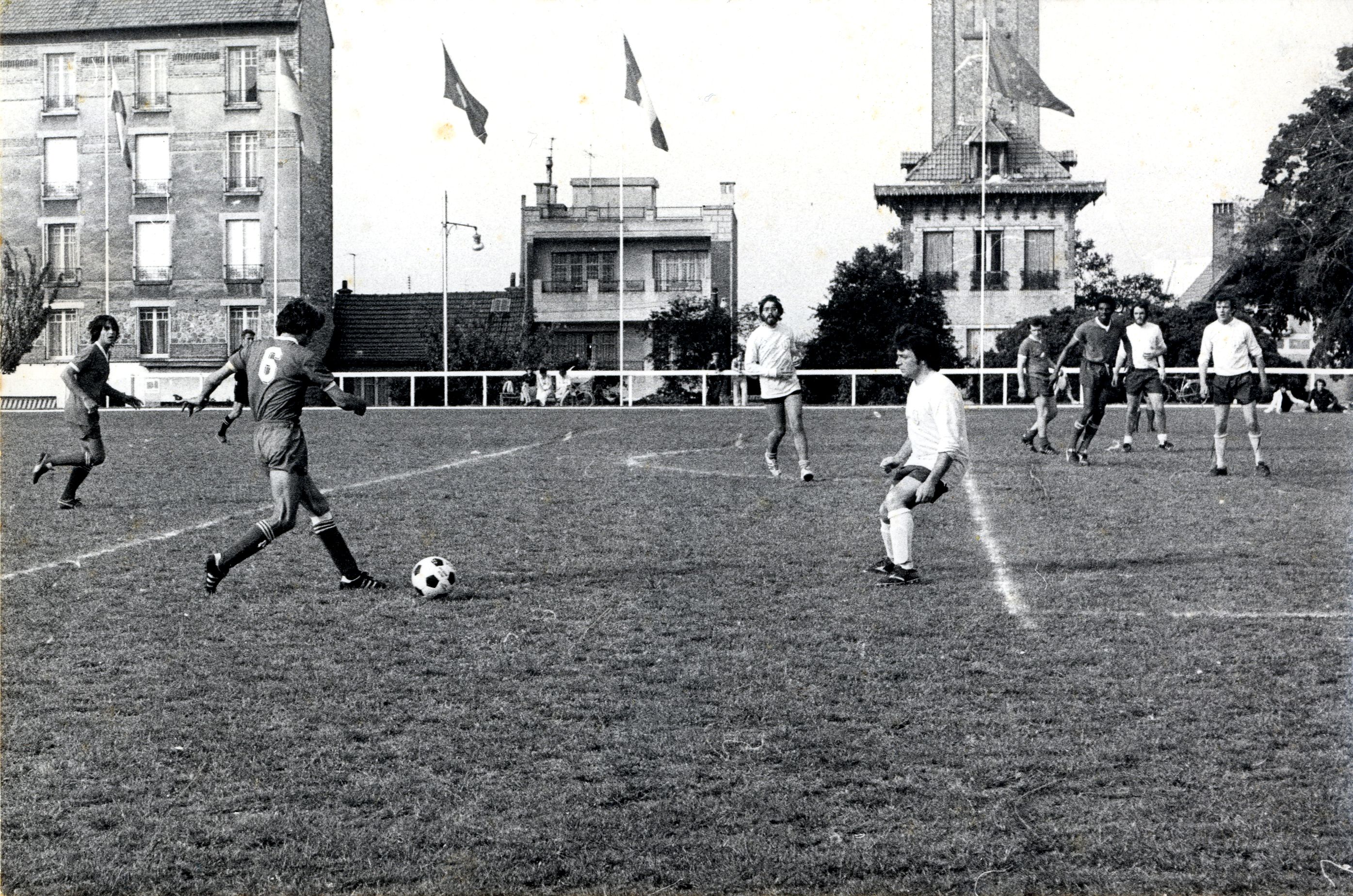 Match de football au stade Hunebelle | VILLE DE CLAMART