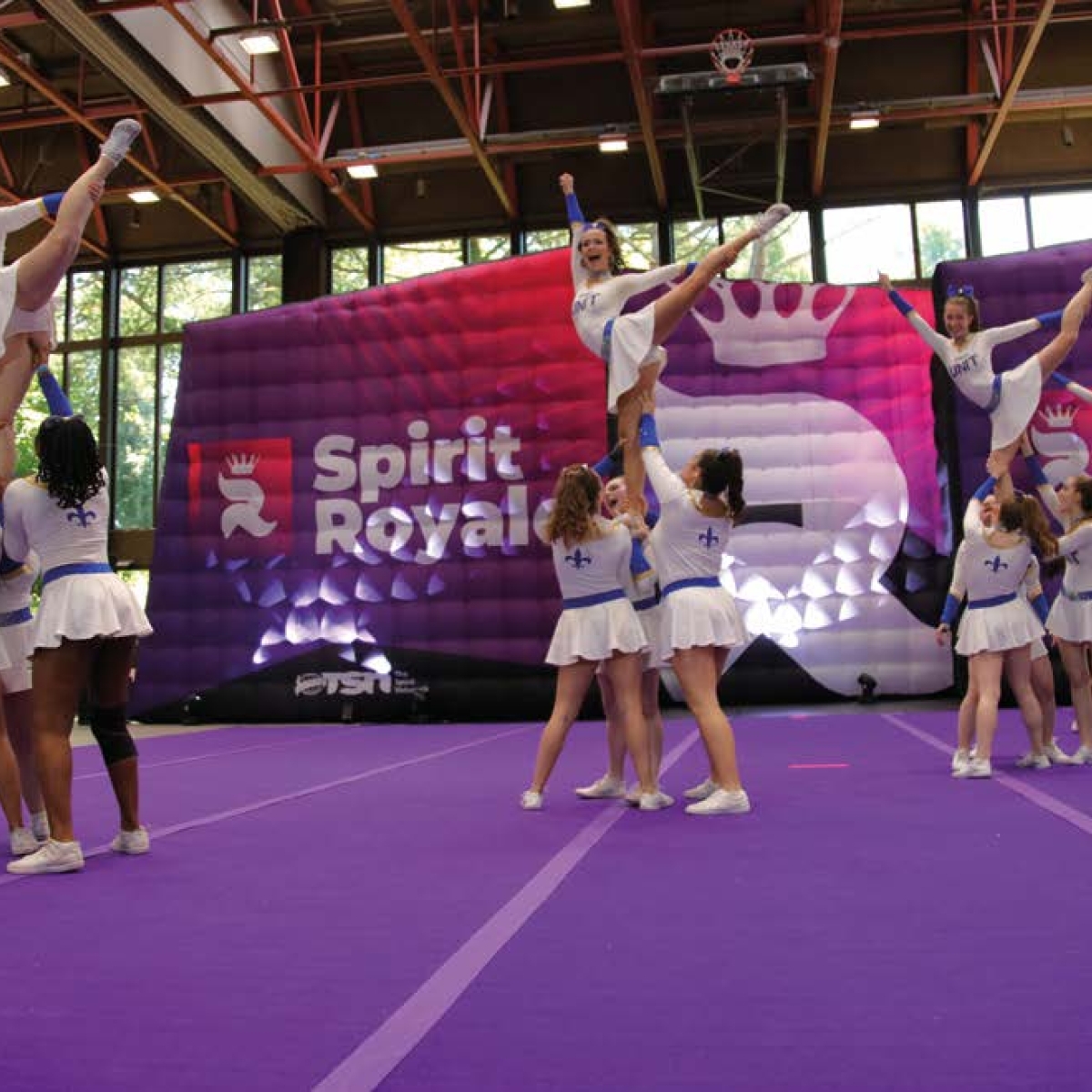 CHEER UNIT : LOIN DES CLICHÉS | VILLE DE CLAMART