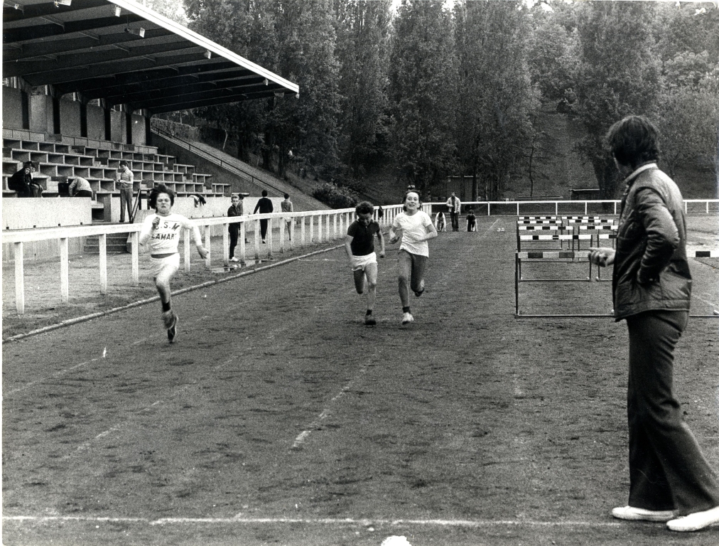 Athlétisme au stade Hunebelle - Course d'enfants | VILLE DE CLAMART